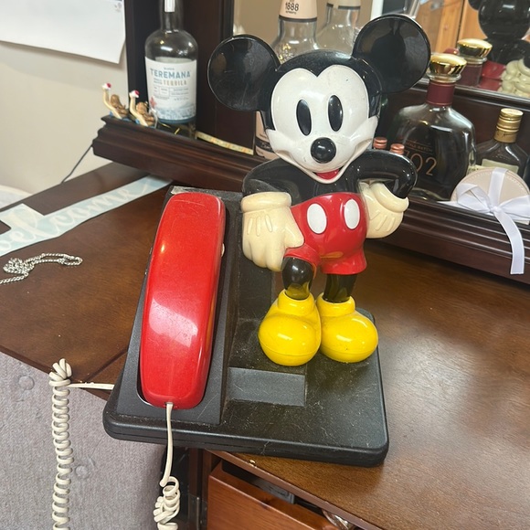 Other | Vintage Mickey Phone Disney Collector | Poshmark